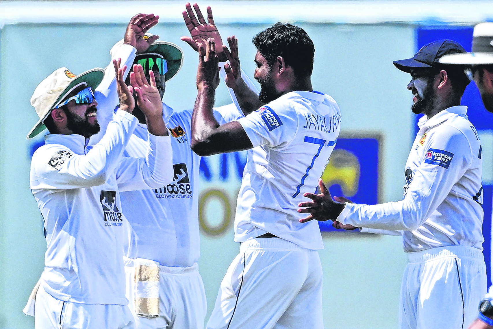 72 ஆண்டுகால சாதனையைத் தகர்த்த இலங்கையின் பிரபாத், விளையாட்டு செய்திகள் ...