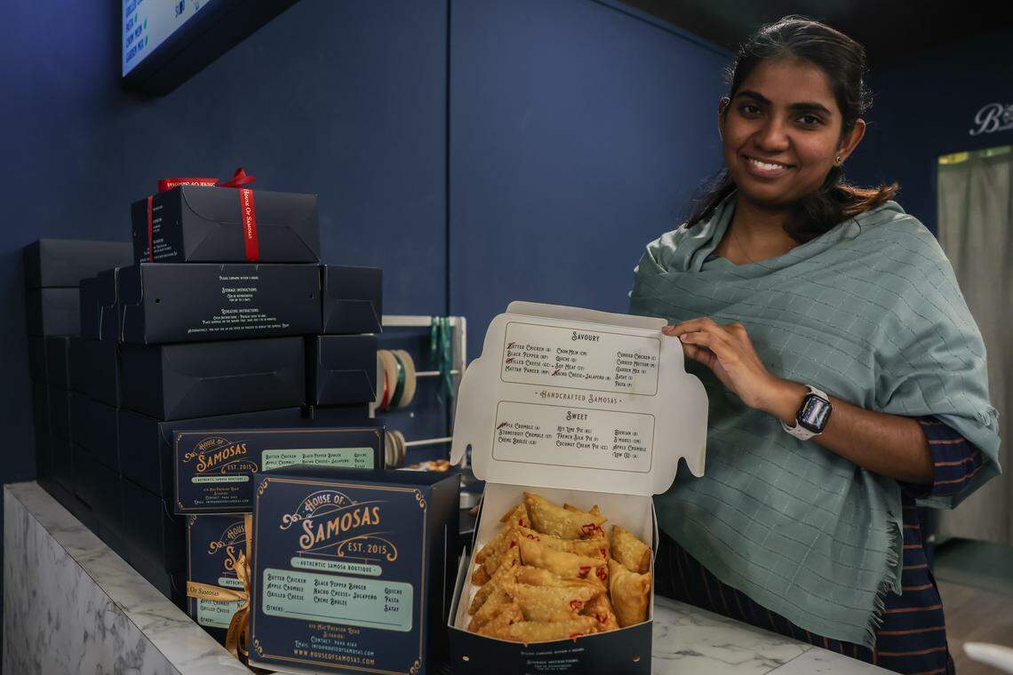 House of Samosas with 30 different varieties tabla Relax News - Tabla